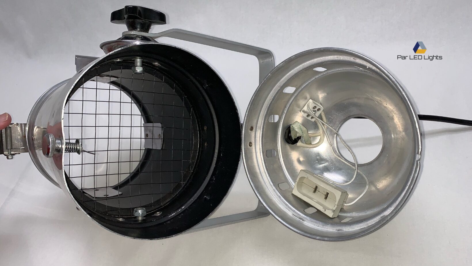 LED Retrofit Kits vs. Fixture Replacement | PAR LED Lighting